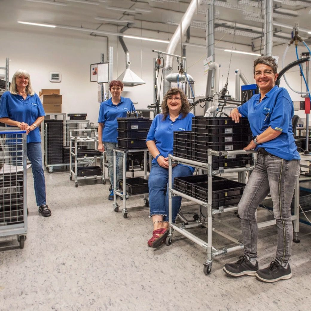 Circuit Breakers & Power Management Systems | E-T-A